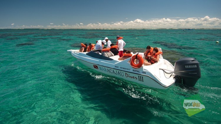 Maracajaú de Lancha | Passeios em Natal - Natal Vans